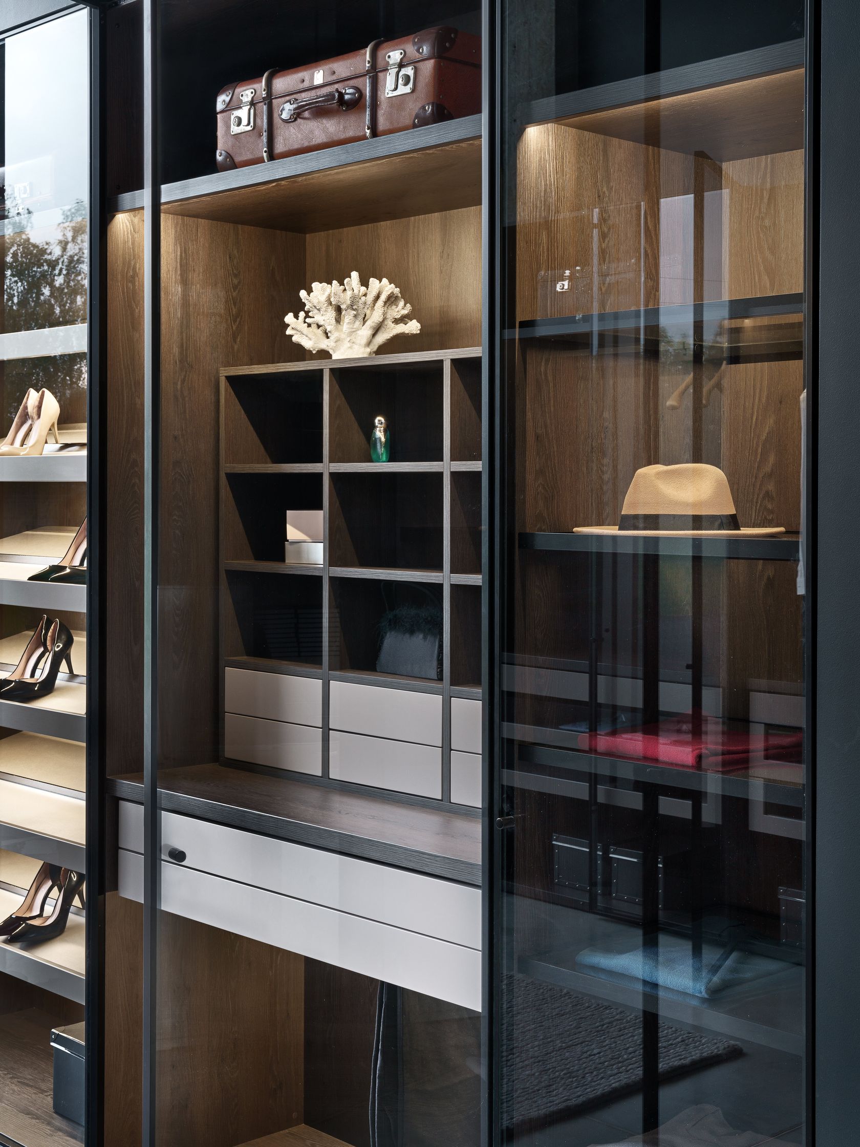 Custom walk-in wardrobe with integrated lighting WALK IN By Zajc