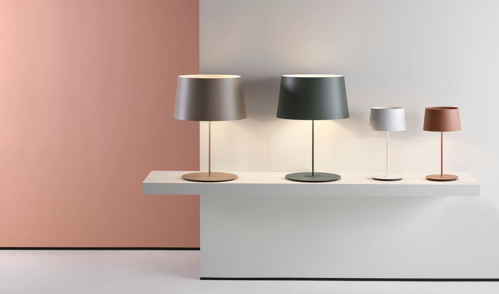 WARM Methacrylate table lamp By Vibia | design Ramos&Bassols