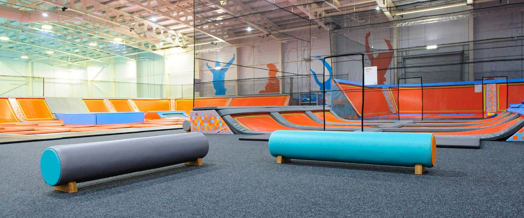 WOODY | Panca By Deadgood design Vicki Leach