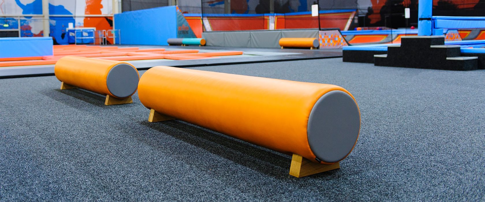 WOODY | Panca By Deadgood design Vicki Leach