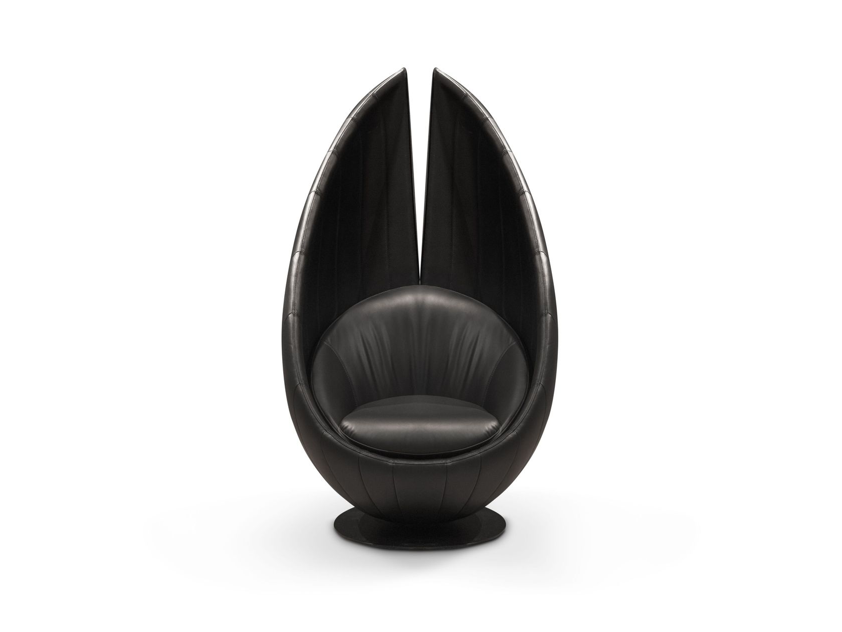 WE-003/H Leather easy chair By Wayne Enterprises Home Collection