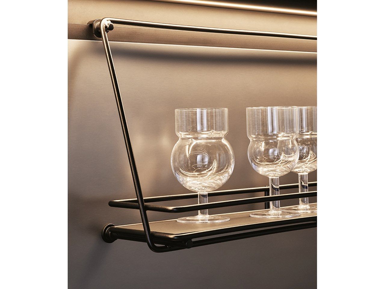 UTENSIL HANGER WITH LED PROFILE Utensil hanger with led profile By Arc ...