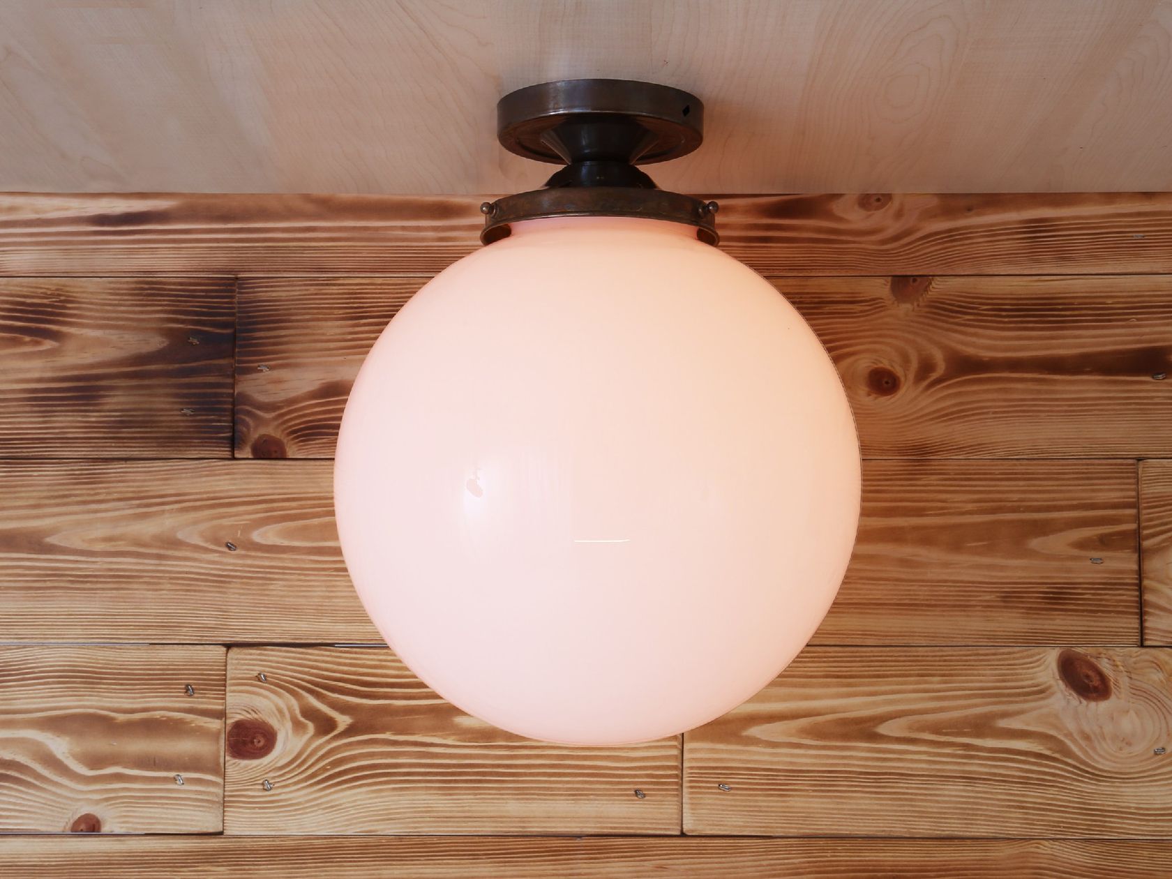 YEREVAN GLOBE 25CM Ceiling lamp By Mullan Lighting