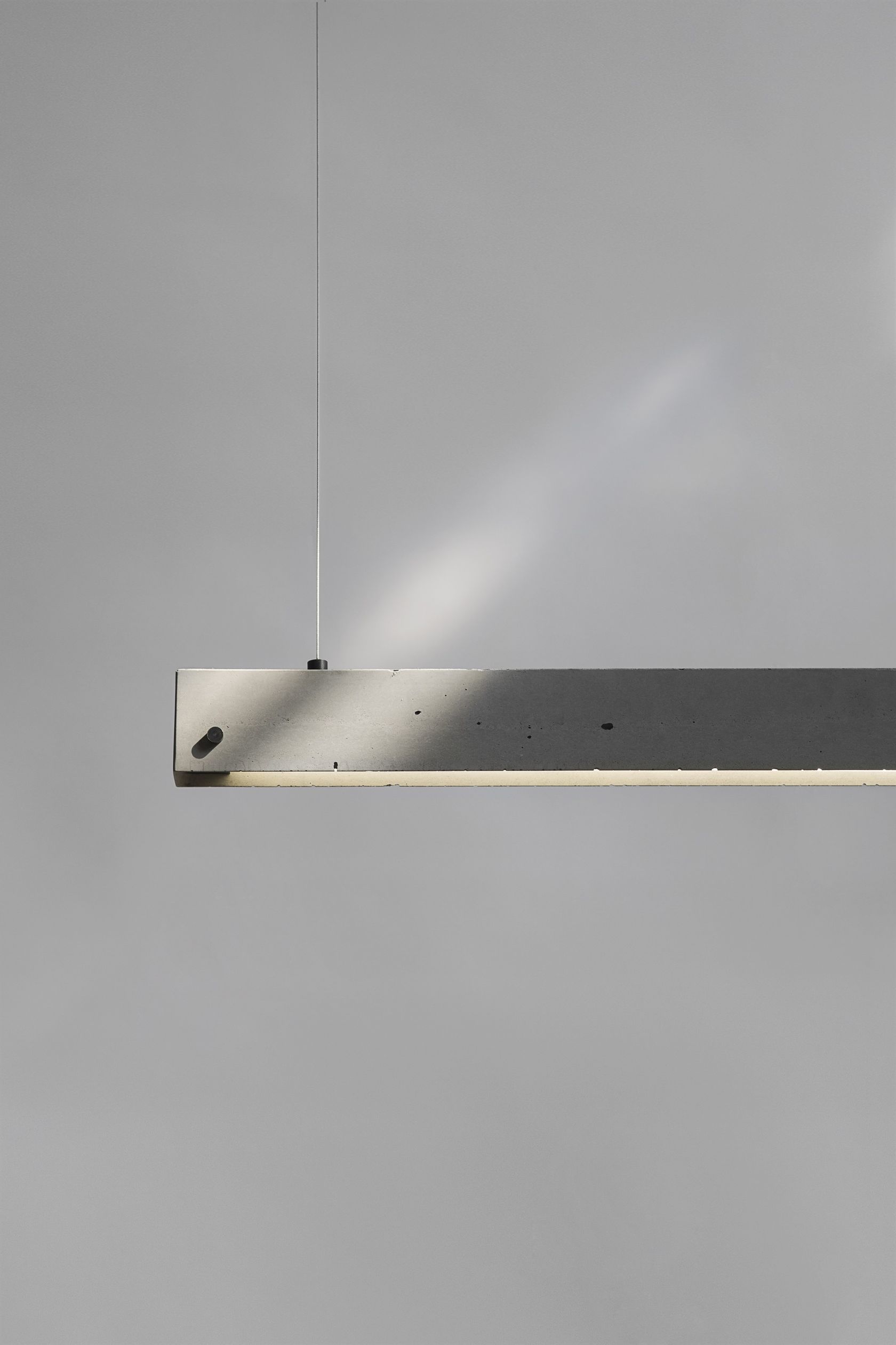 LED concrete pendant lamp YI By Bentu Design