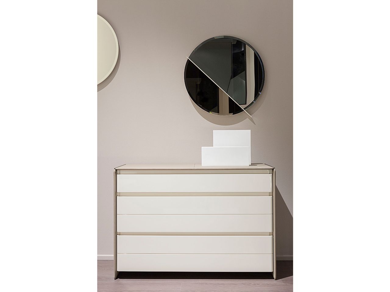 ZERO Leather chest of drawers with integrated handles By Turri | design ...
