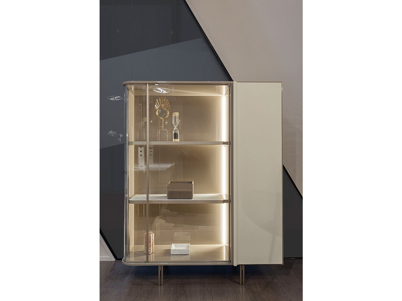 ZERO | Display cabinet By Turri design Andrea Bonini
