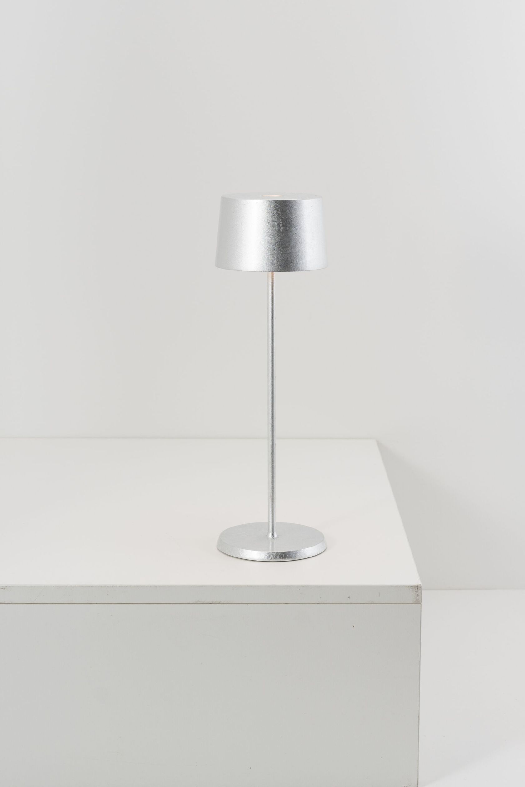 OLIVIA Table lamp By Zafferano