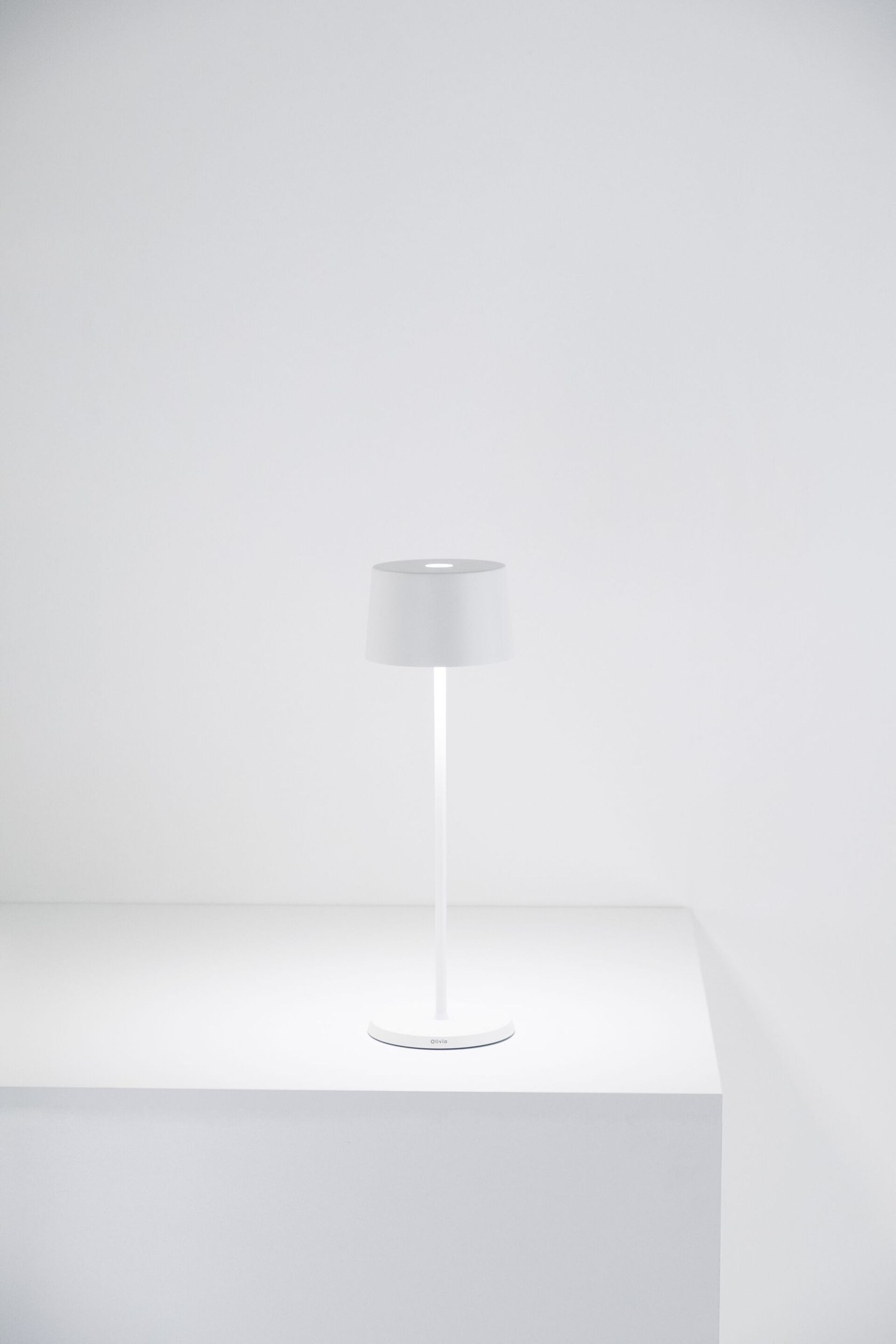 OLIVIA Table lamp By Zafferano