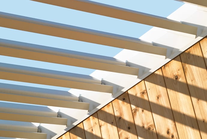 Motorized pergola with adjustable louvers AERO® By RENSON