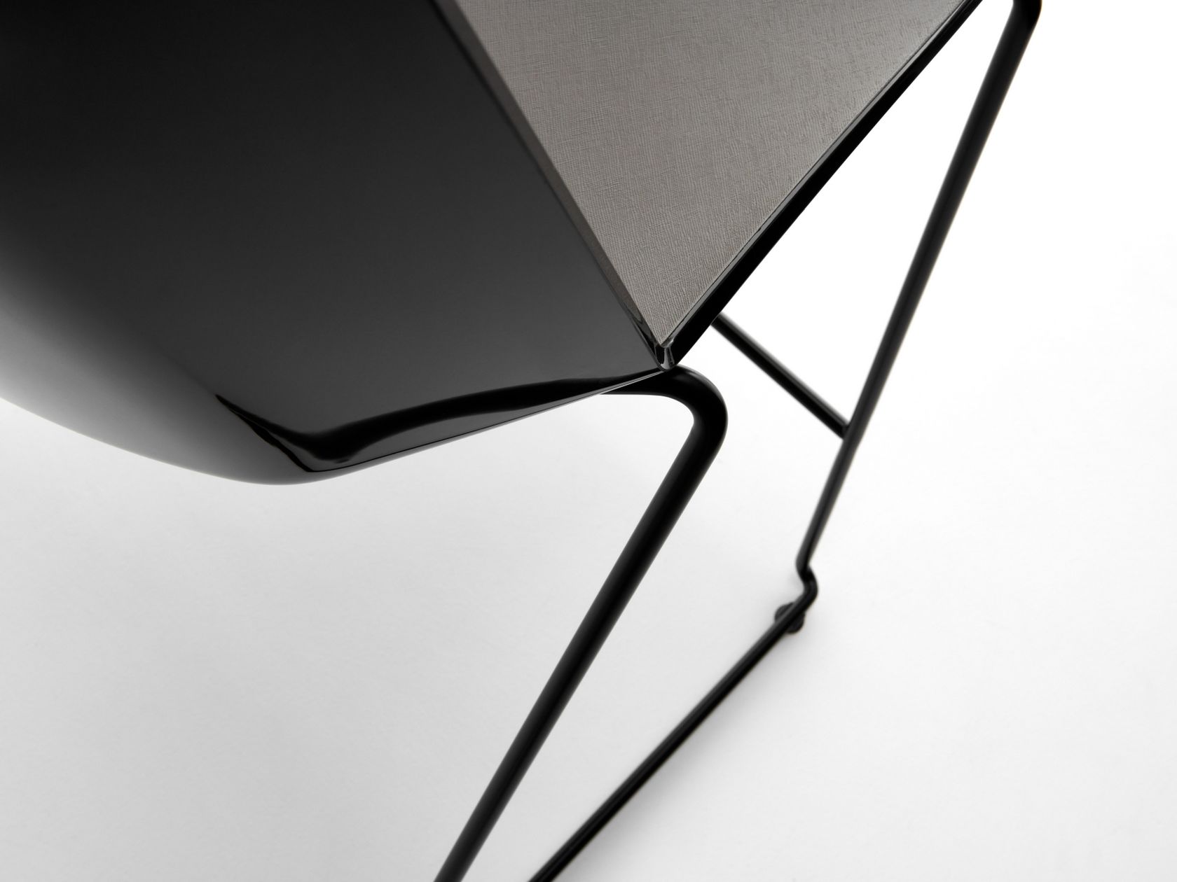 AÏKU STOOL | Polypropylene stool Aïku Collection By MDF Italia design ...