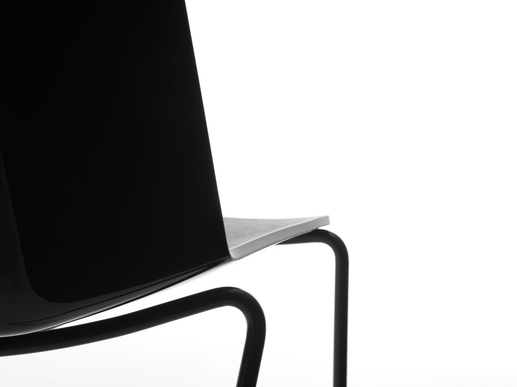 AÏKU STOOL | Polypropylene stool Aïku Collection By MDF Italia design ...