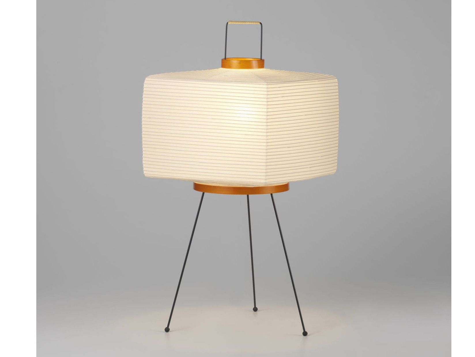 AKARI LIGHT SCULPTURES Japanese paper table lamp By Vitra | design ...