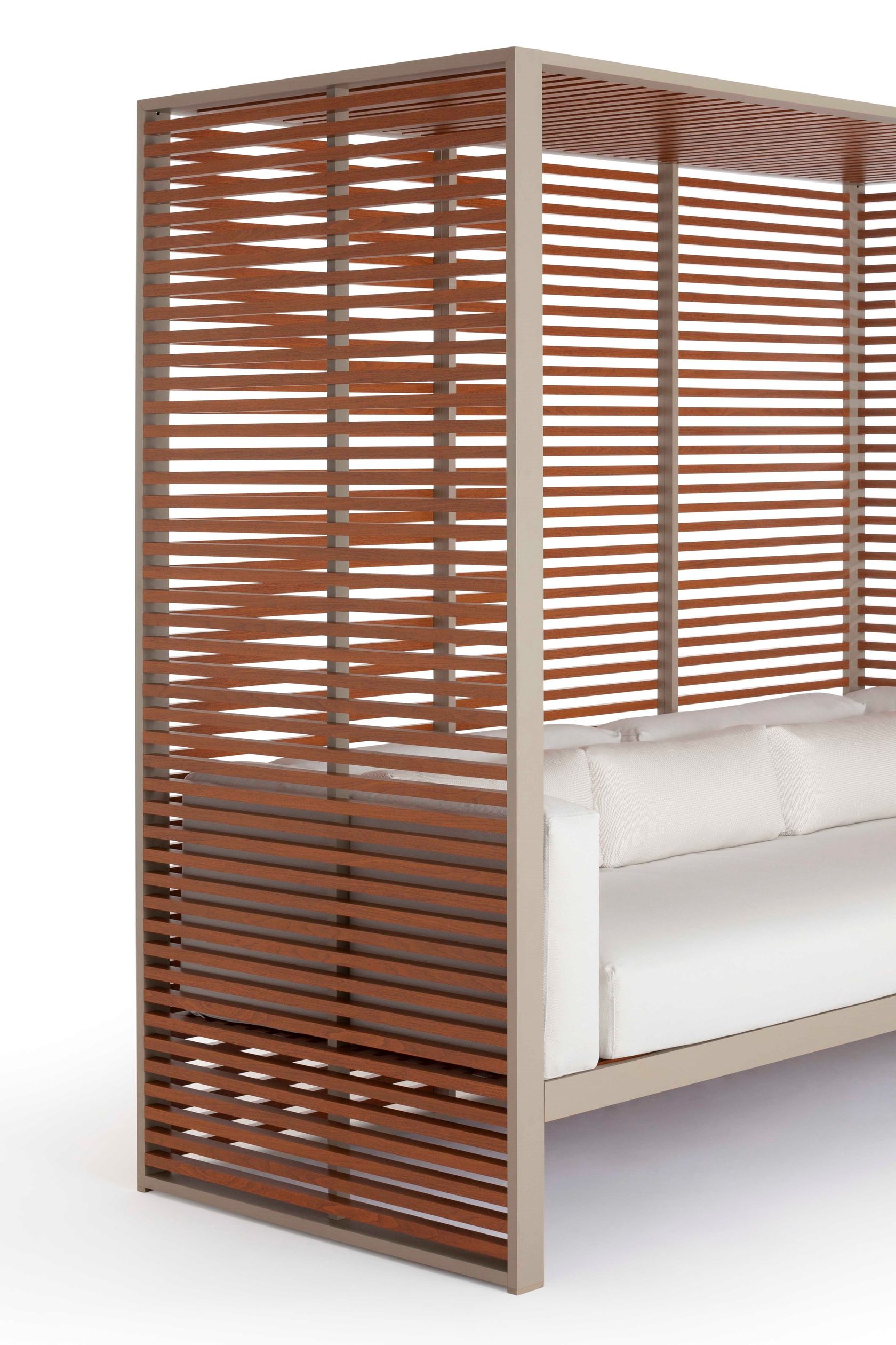 DNA AL FRESCO Canopy teak garden sofa By GANDIABLASCO | design José ...