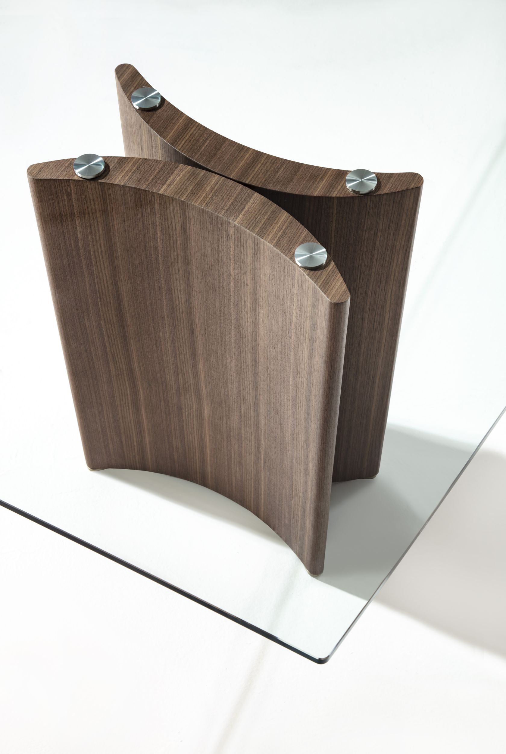 TWENTY Rectangular crystal table and canaletta walnut base By Porada ...