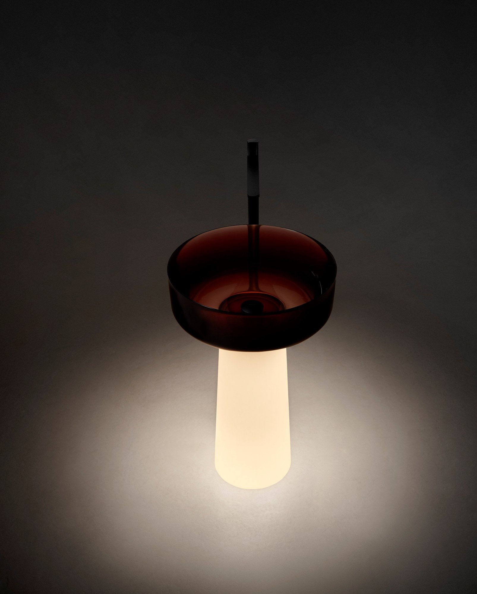 ALBUME LUX Freestanding round Cristalmood® and Flumood washbasin By ...