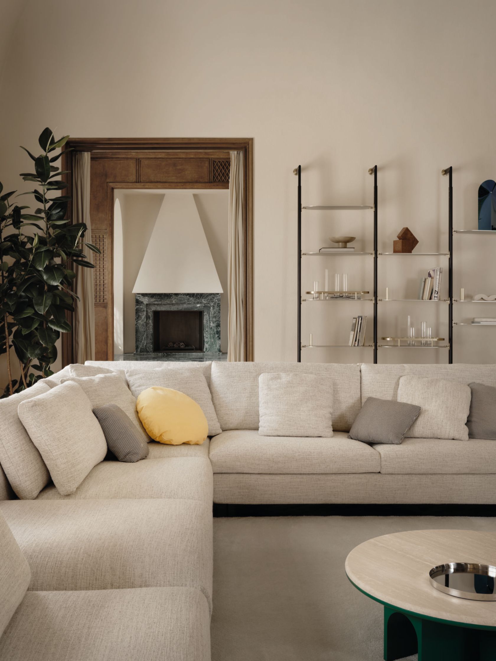 LEENUS Sofa By arflex