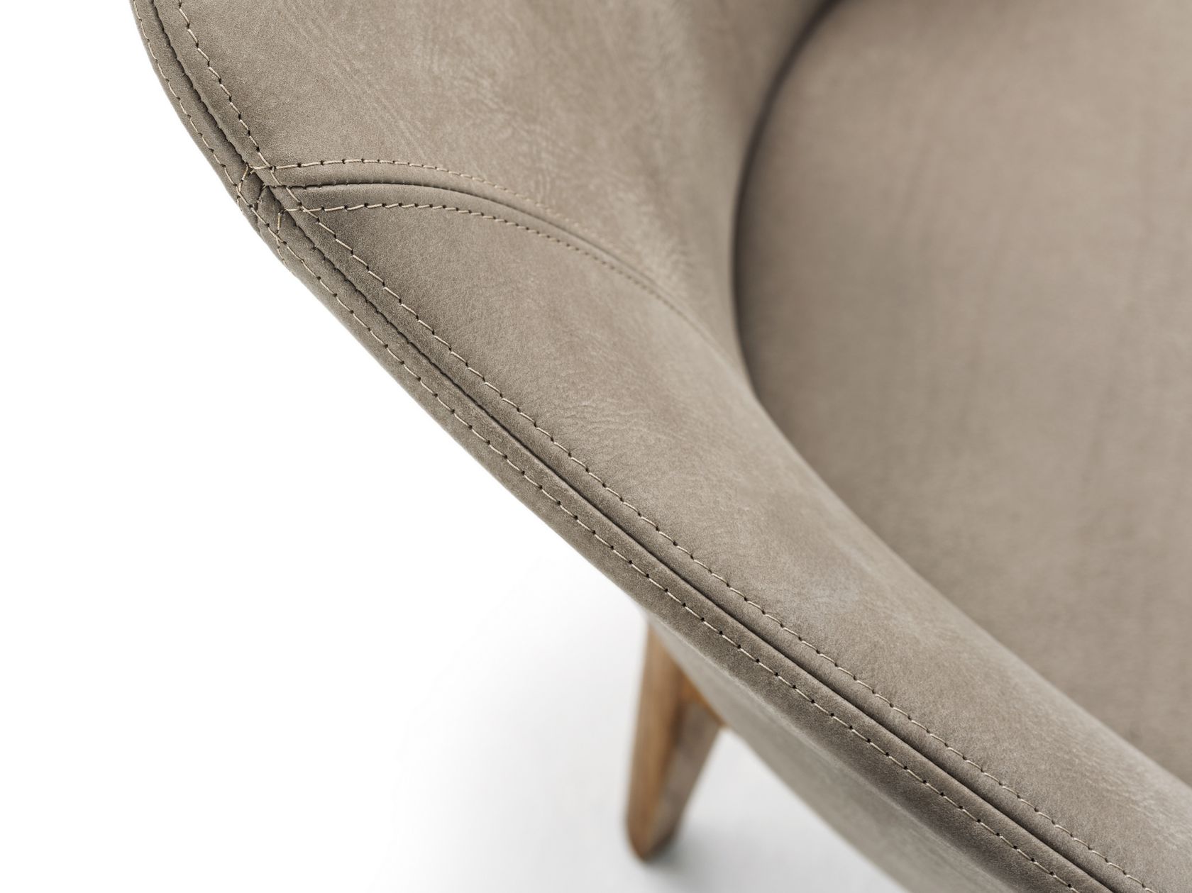 ARM CHAIR WOOD EVOLUTION Sedia imbottita in pelle con braccioli By Riva ...