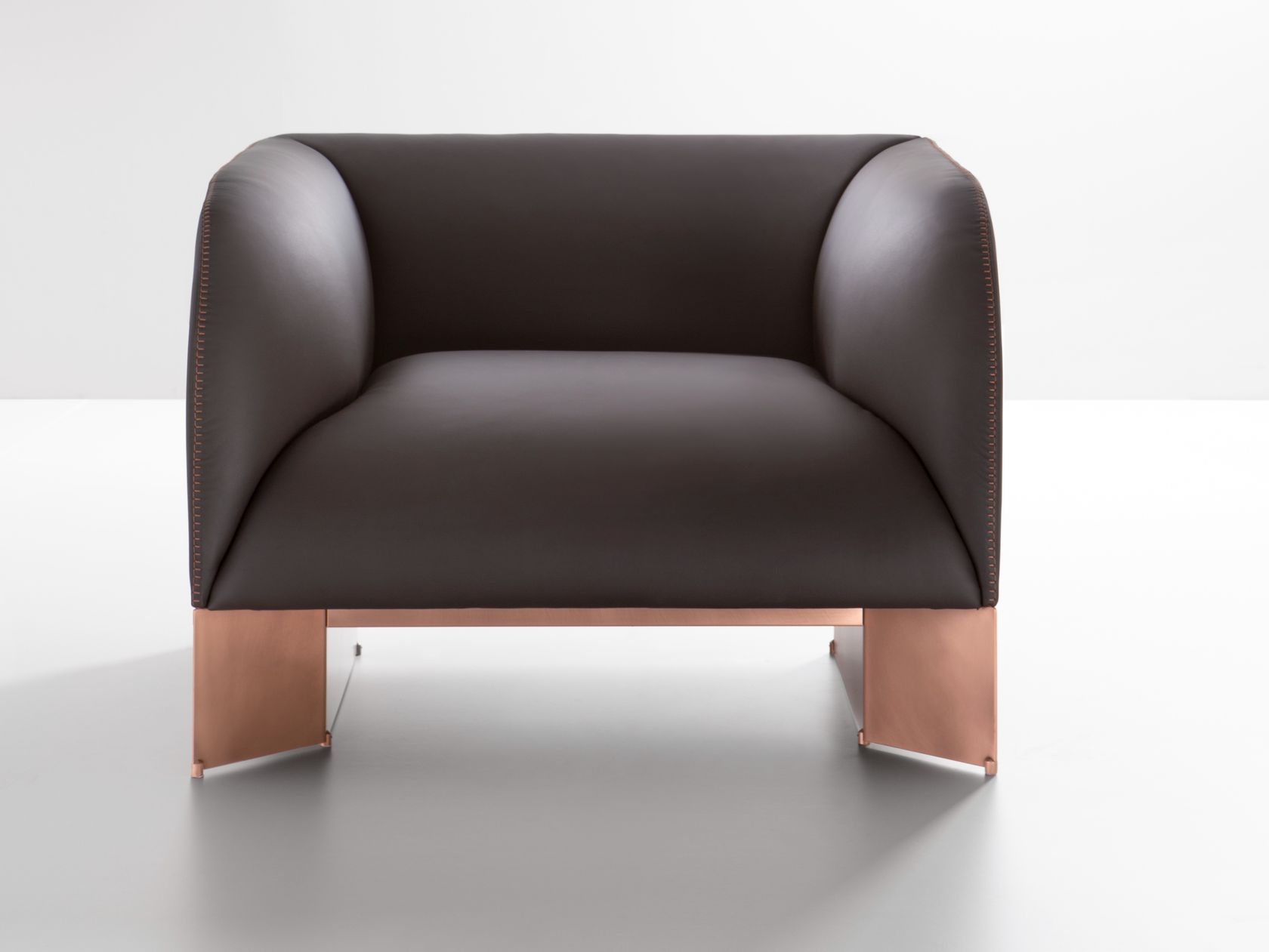 DE CASTELLI: Arredi e lavorazioni in metallo | Archiproducts