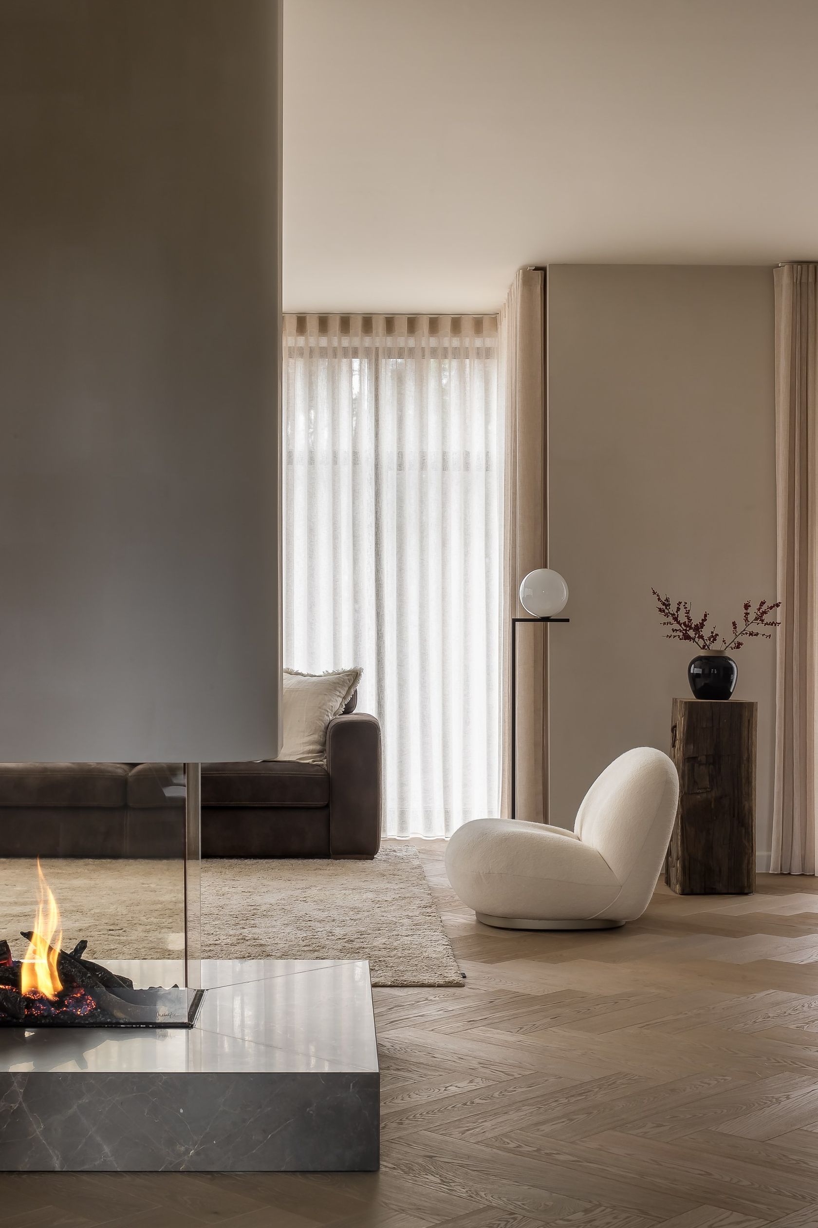 AVENUE MF 900-60 GHE 3S EXT fireplace By Metalfire