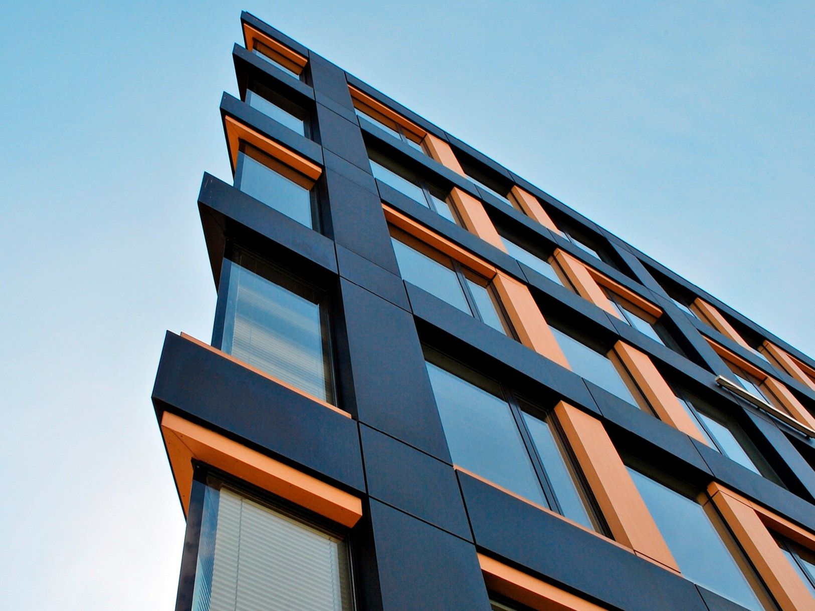 AVERY DENNISON® FACADE FILM Exterior finish By TOPFILM