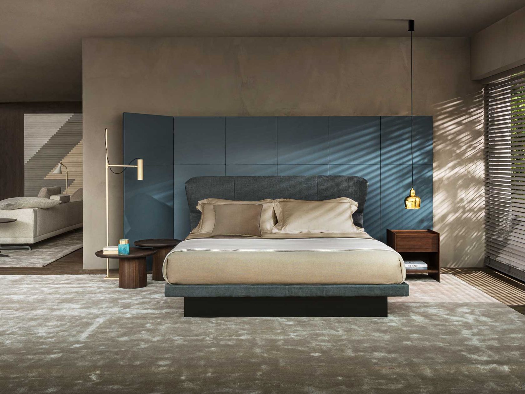 AZUL Fabric double bed By Molteni & C. | design Nicola Gallizia