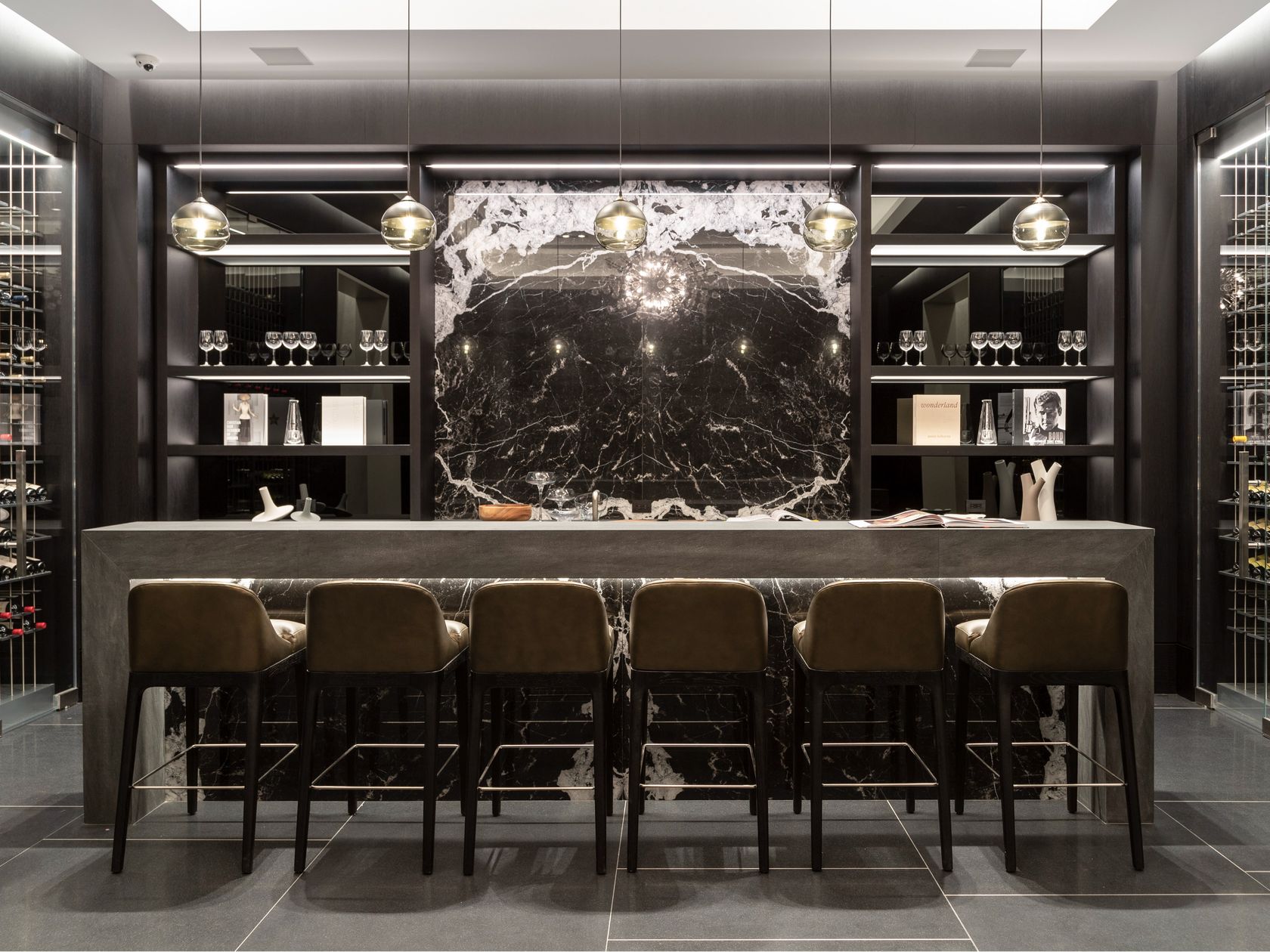 Bar counters | Restaurants and café furniture | Archiproducts