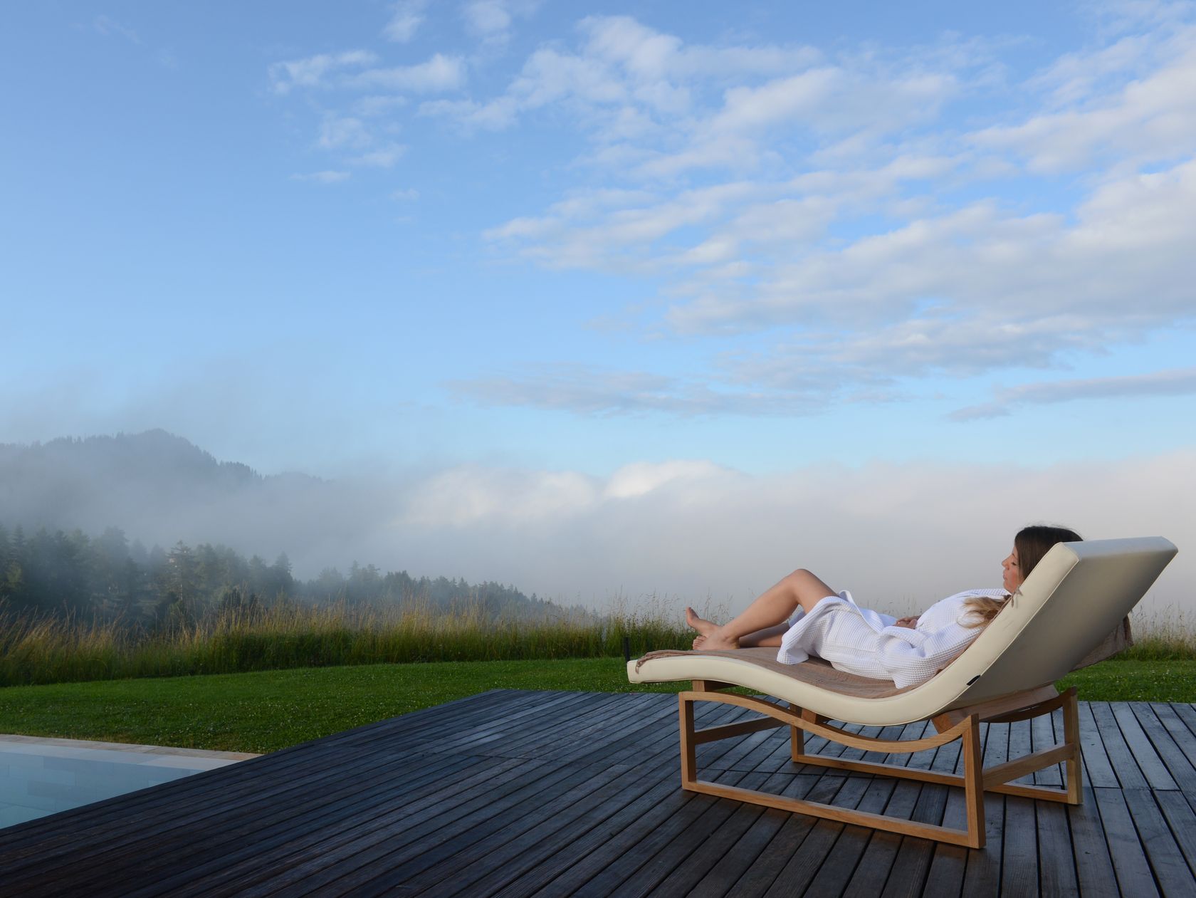 RELAX Spa bed By STARPOOL | design Luca Scacchetti