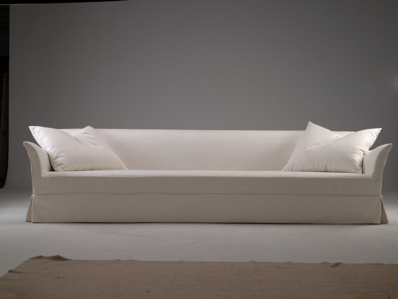 Divano in lino a 4 posti con ruote BRIGITTE By Blasco