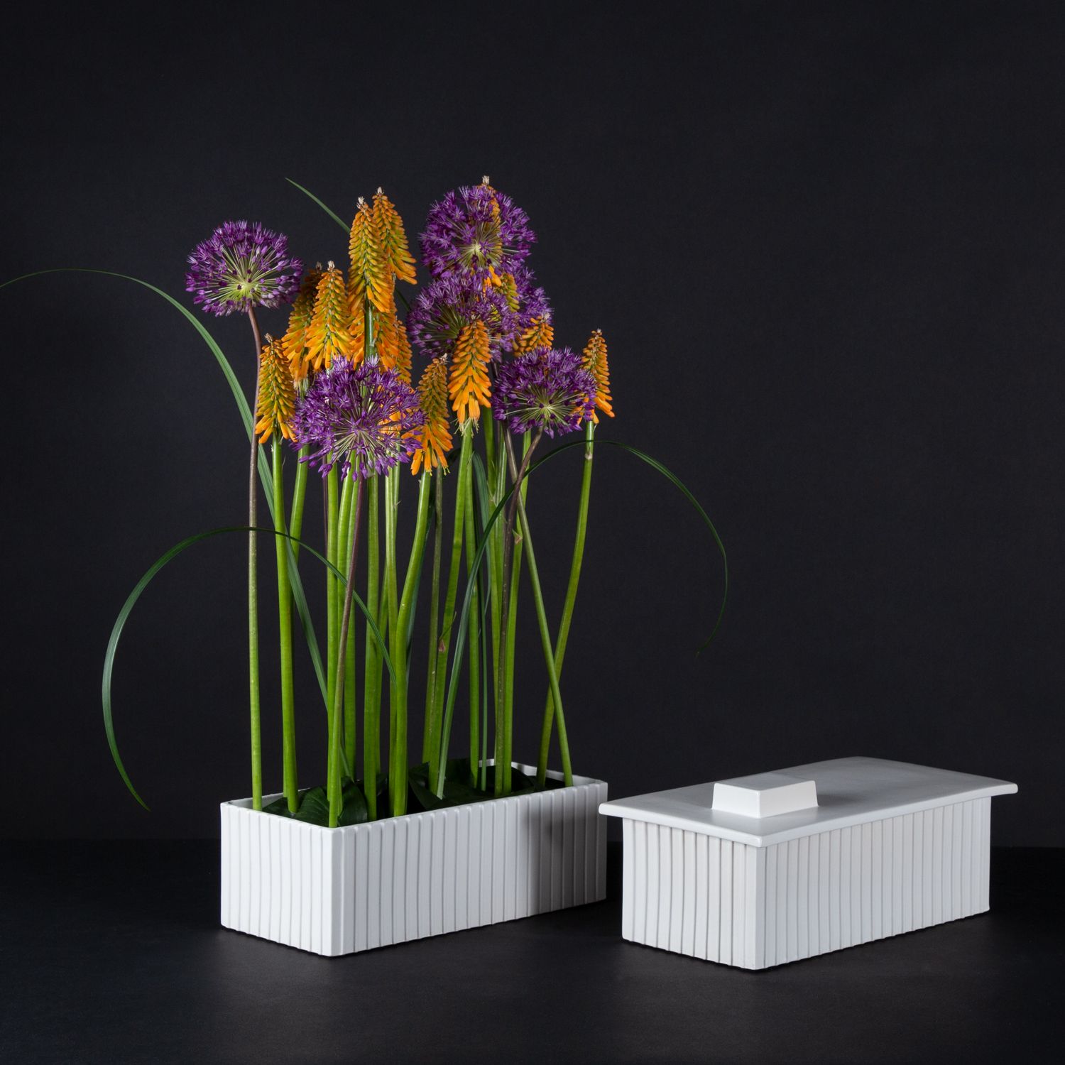 Ceramic vase / storage box BUILDING By pulpo design Ferreol Babin