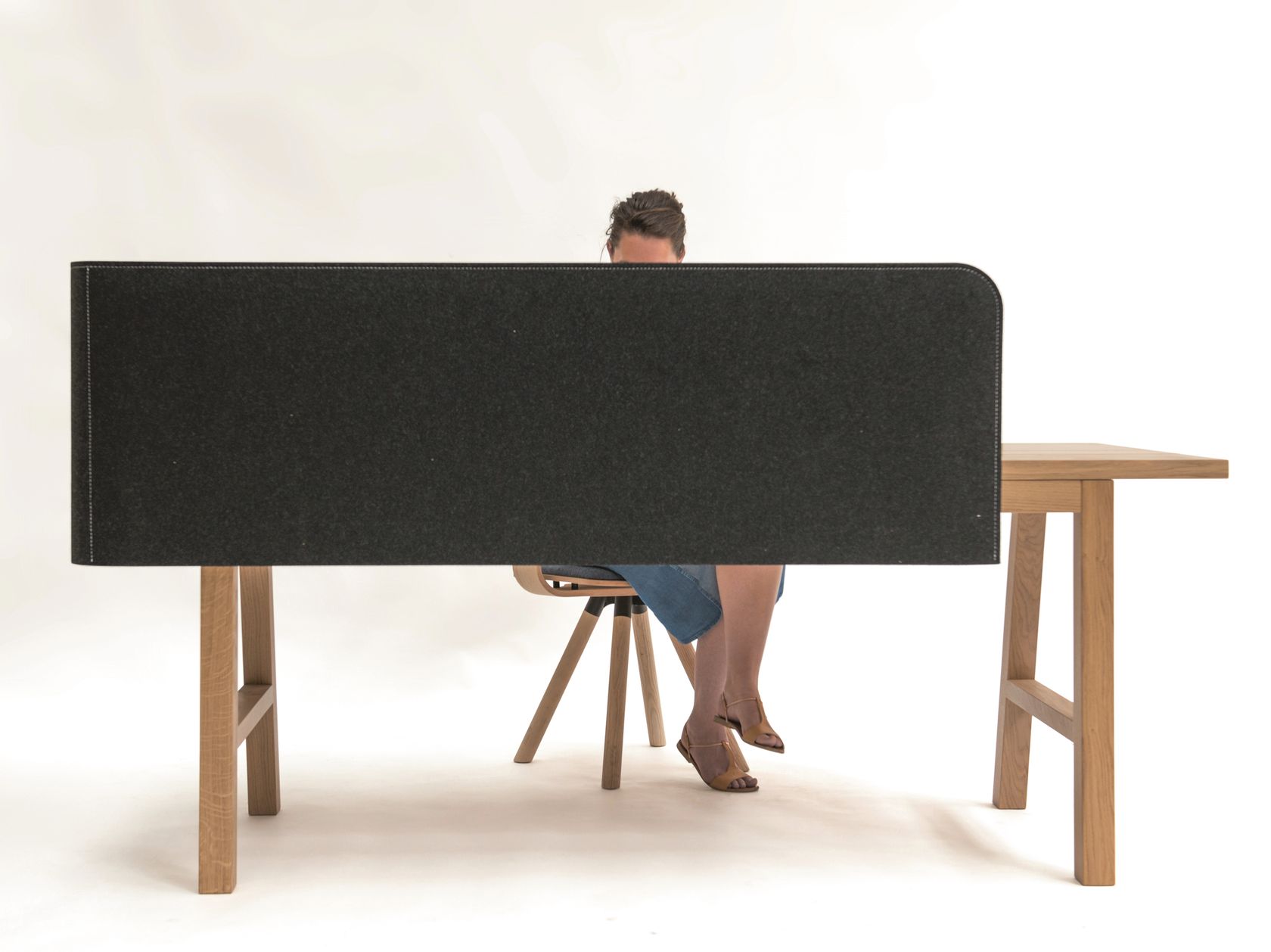 BuzziWrap Desk Acoustical desk panel By BuzziSpace