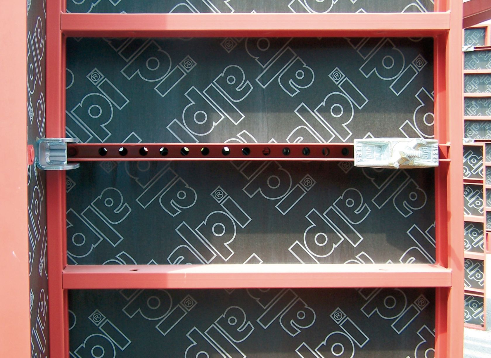 Formwork system for load-bearing wall Formworks for Columns By ULMA ...