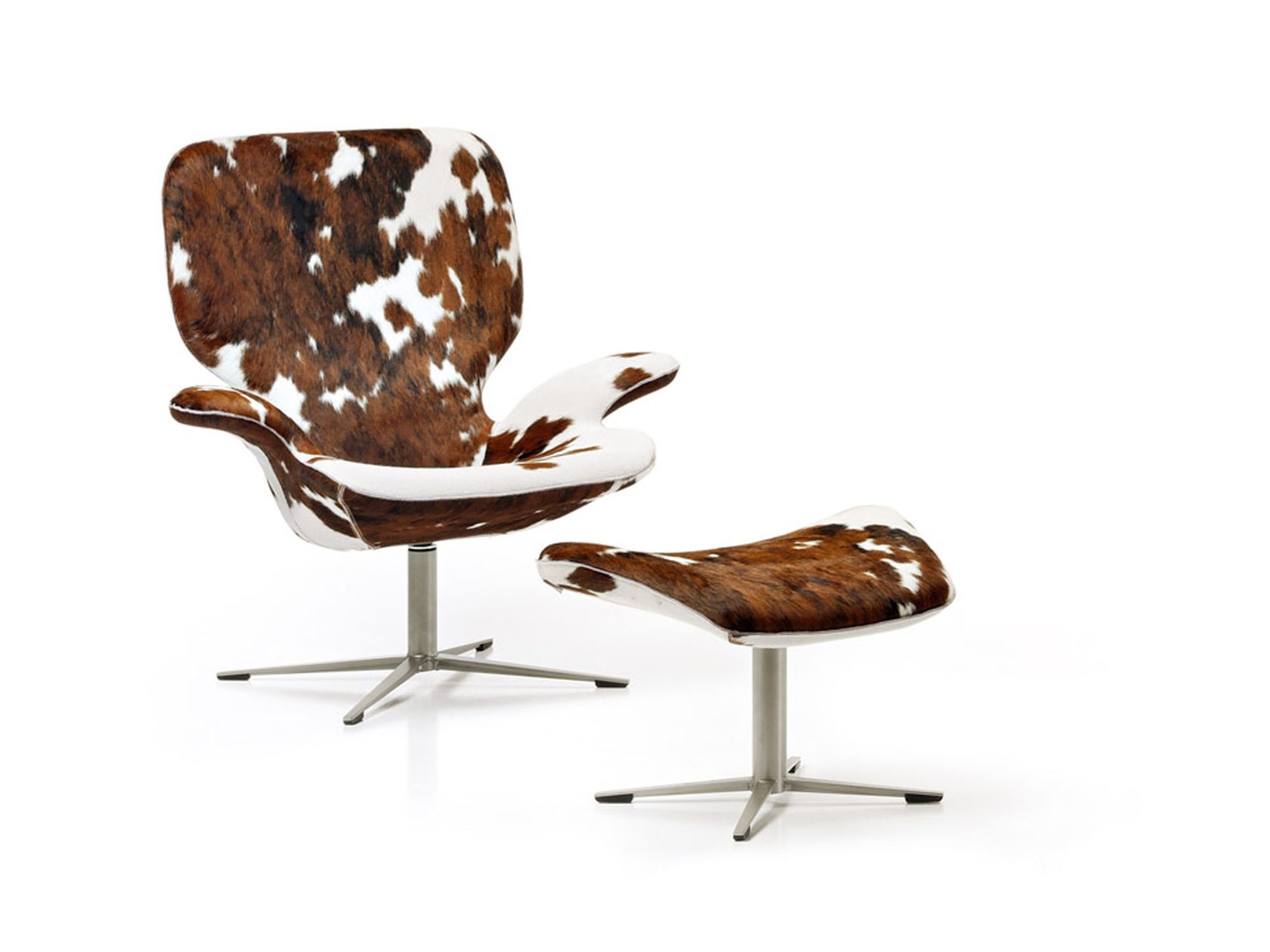 CLARKE | Cowhide armchair By ESTEL GROUP design Von Robinson