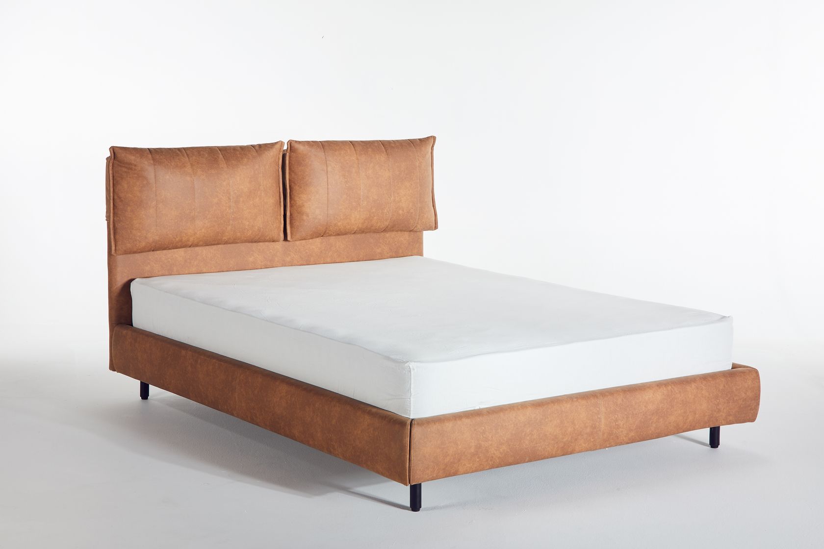 CROISSANT Bed By grado design