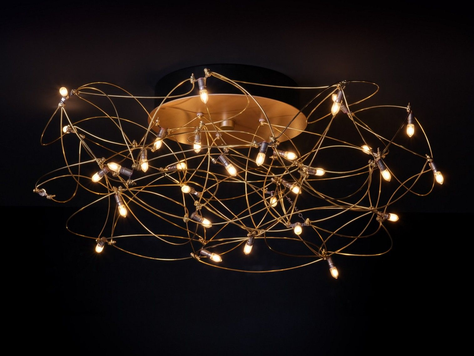 CURLED LED metal ceiling lamp By Quasar