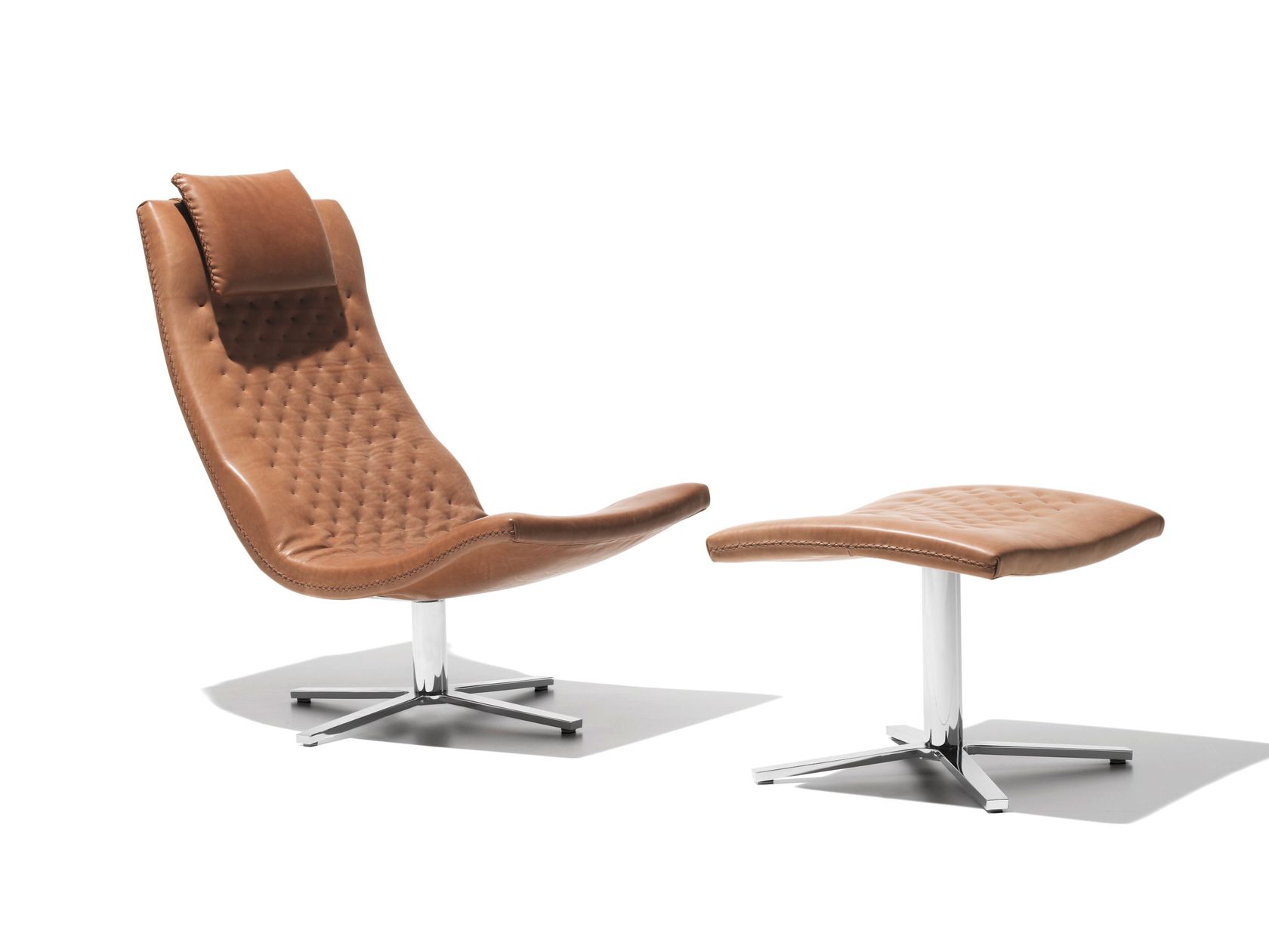 DS-51 SLIM Swivel leather armchair with 4-spoke base By de Sede