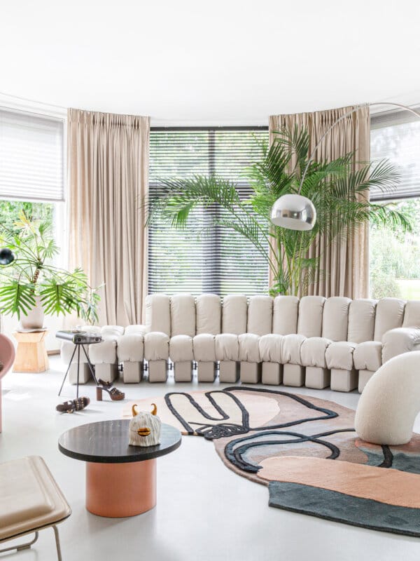 Patterned handmade Himalayan Wool rug RECLINING FIGURE Doodles ...