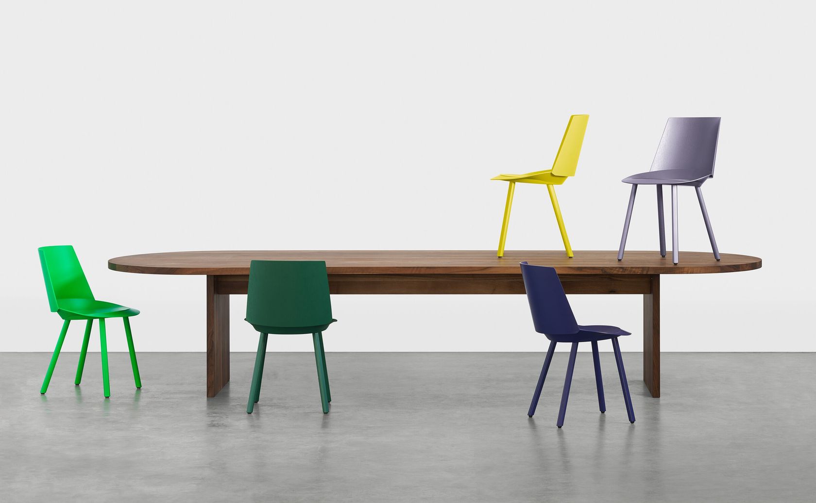 ASHIDA | Oval table Oval solid wood table By E15