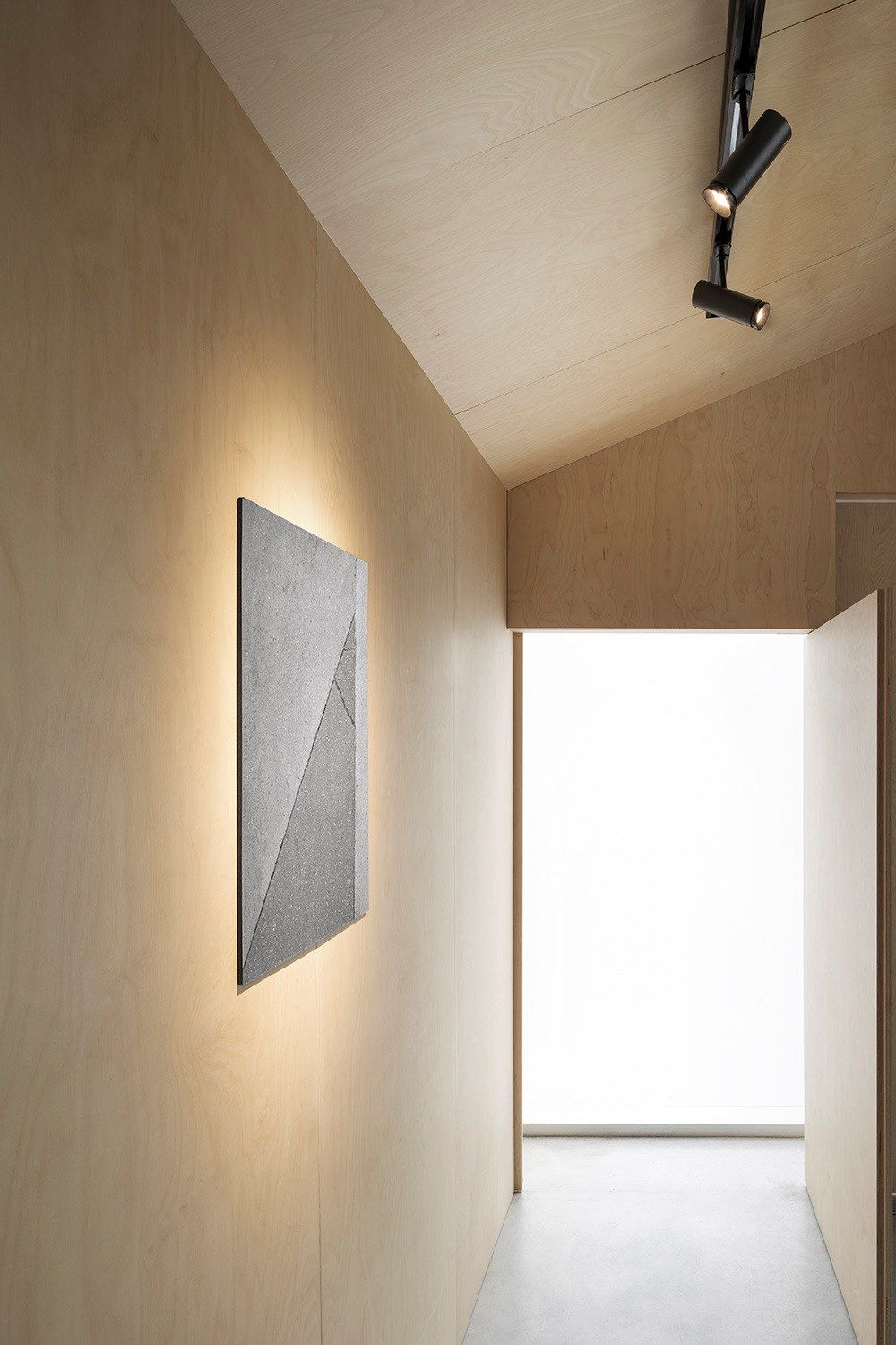 LED track-Light ELBA By NEMO