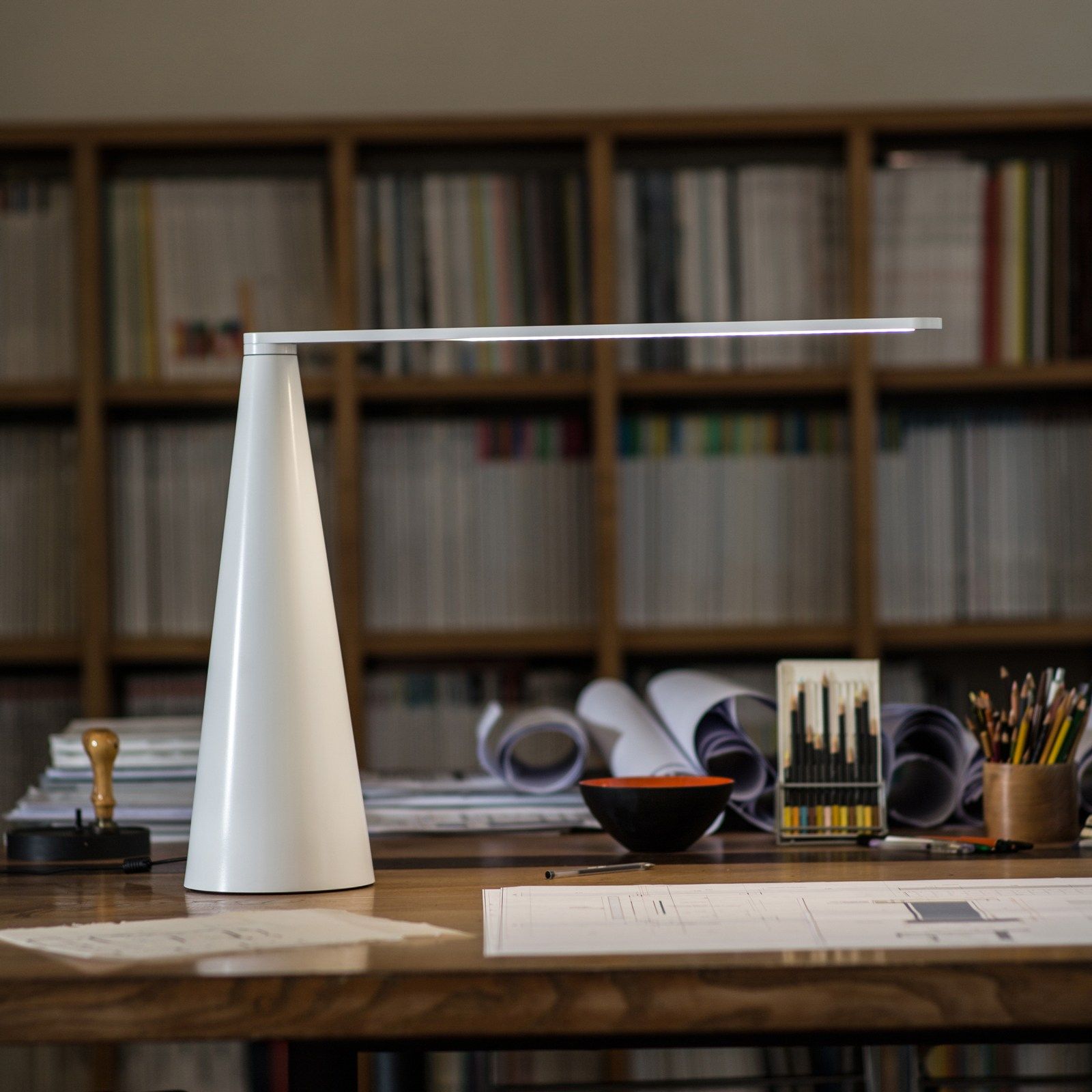 ELICA LED aluminium table lamp By Martinelli Luce
