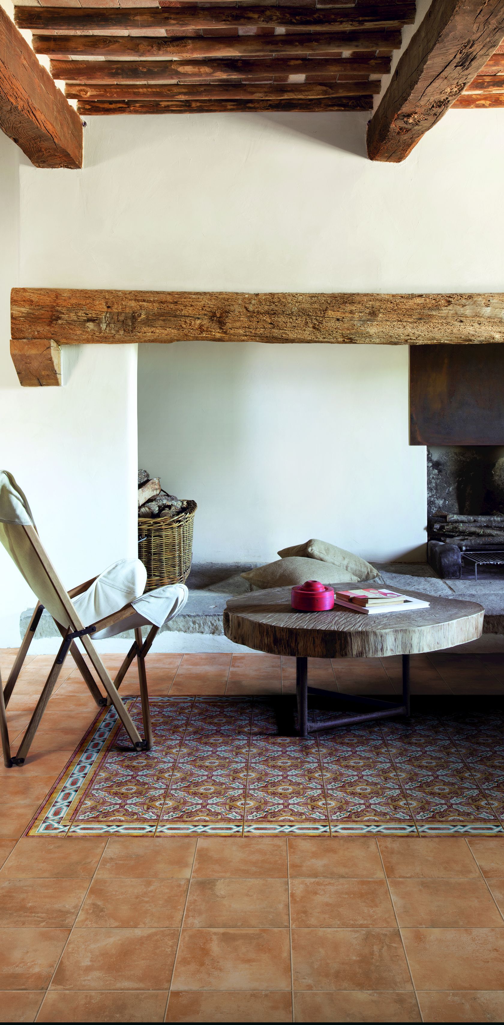 EPOCA Porcelain stoneware wall/floor tiles with terracotta effect By Ragno