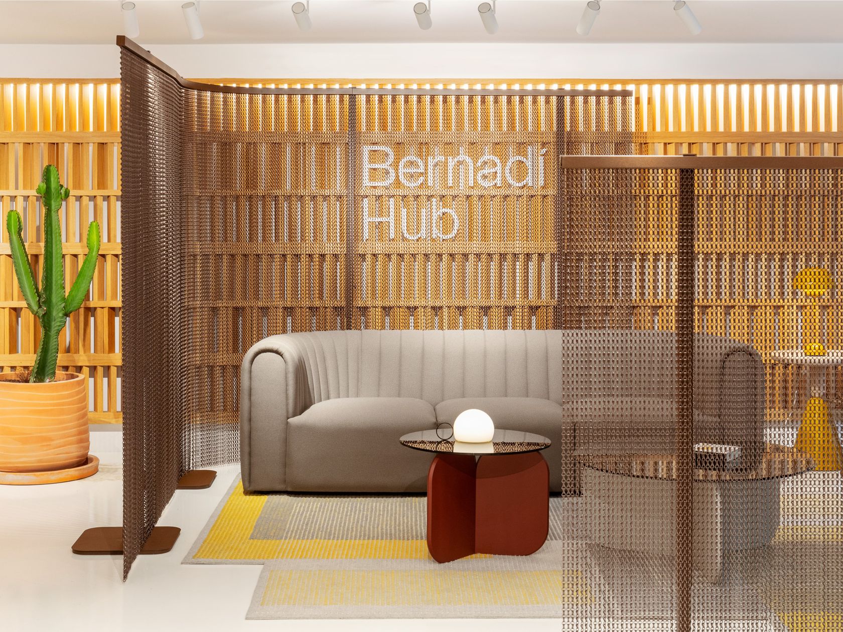 Kriskadecor: Anodised aluminium chains | Archiproducts