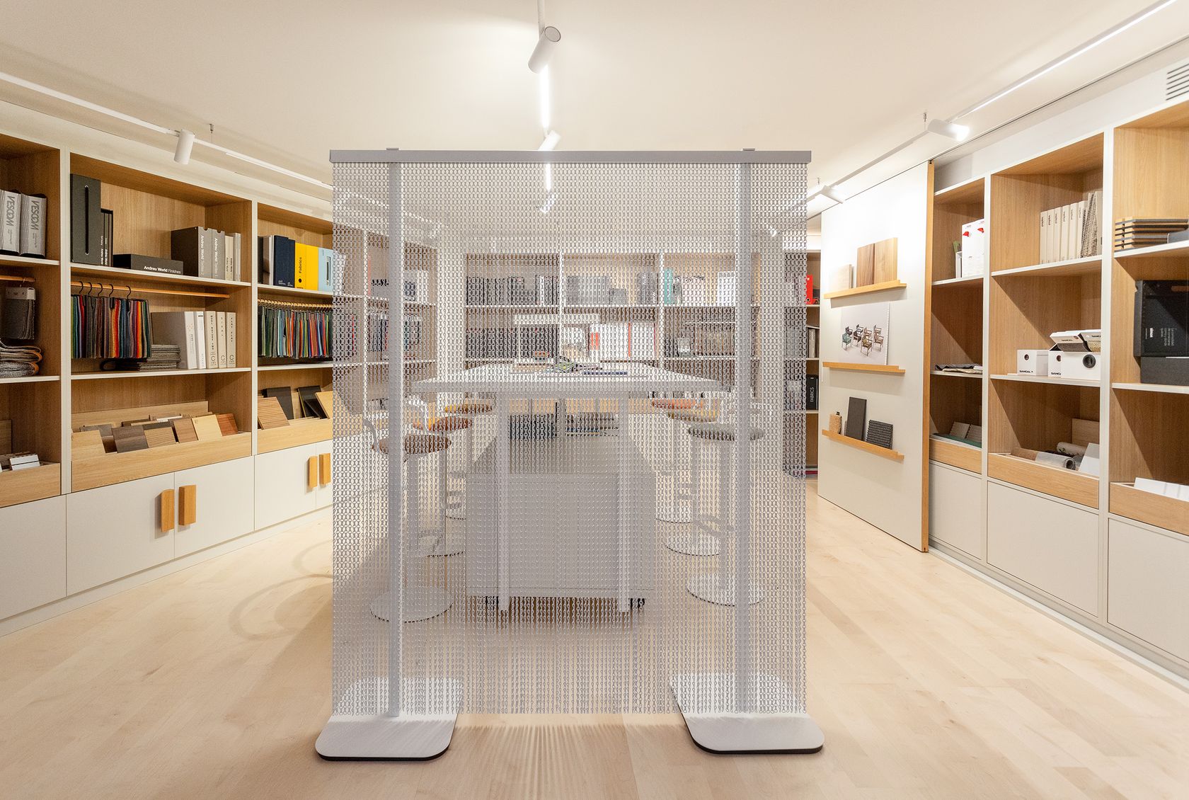 FEEL FREE room divider By Kriskadecor