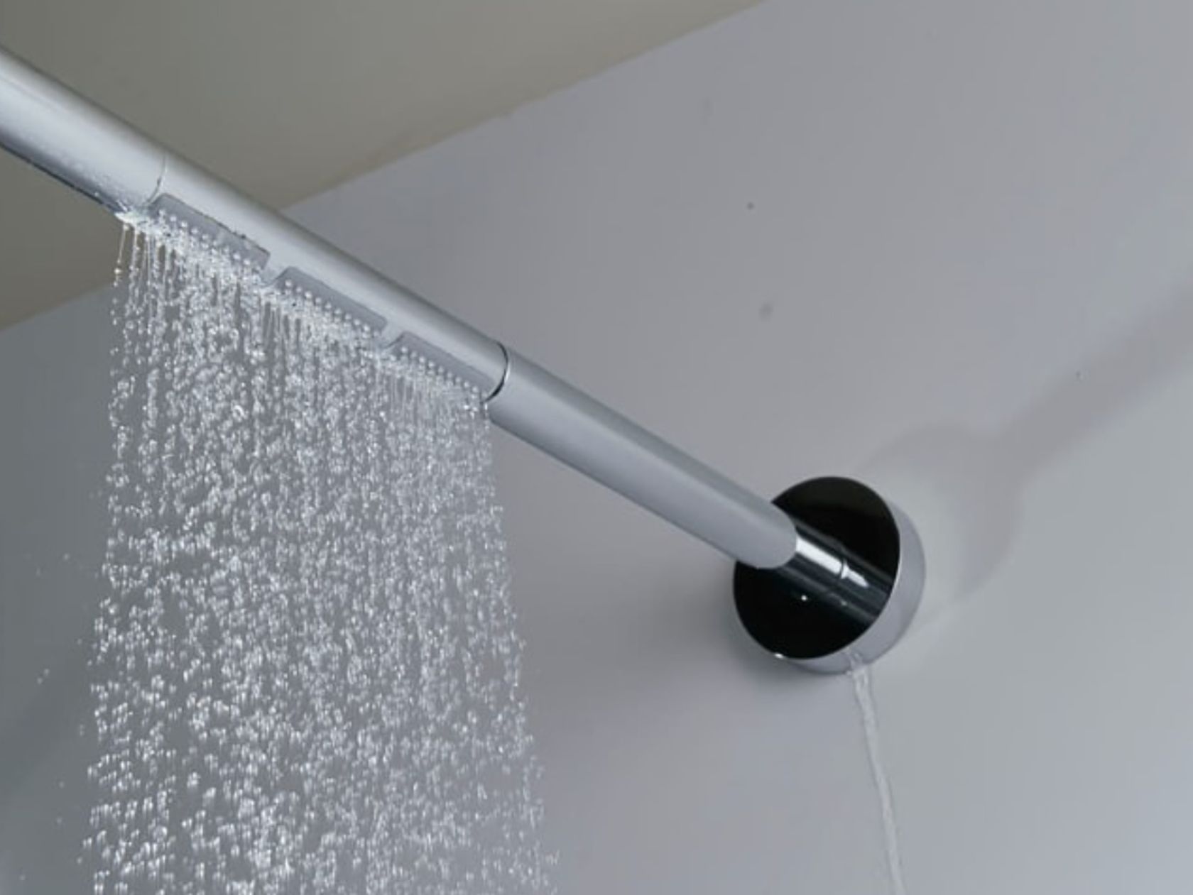 Overhead showers | Wall-mounted and ceiling-mounted, with waterfall jet ...