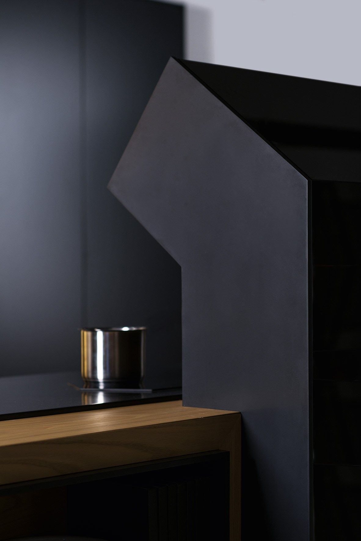 FX CARBON Kitchen with peninsula By TM Italia Cucine | design ...