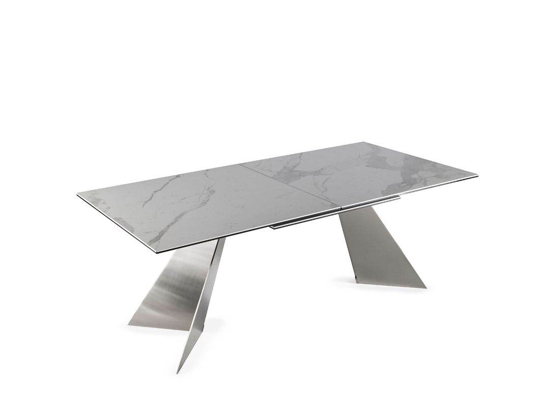 GALAX | Ceramic table By NAOS design Studio D'Urbino Lomazzi