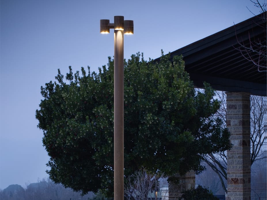 Garden lamp posts | LED, Solar, Lantern Style | Archiproducts