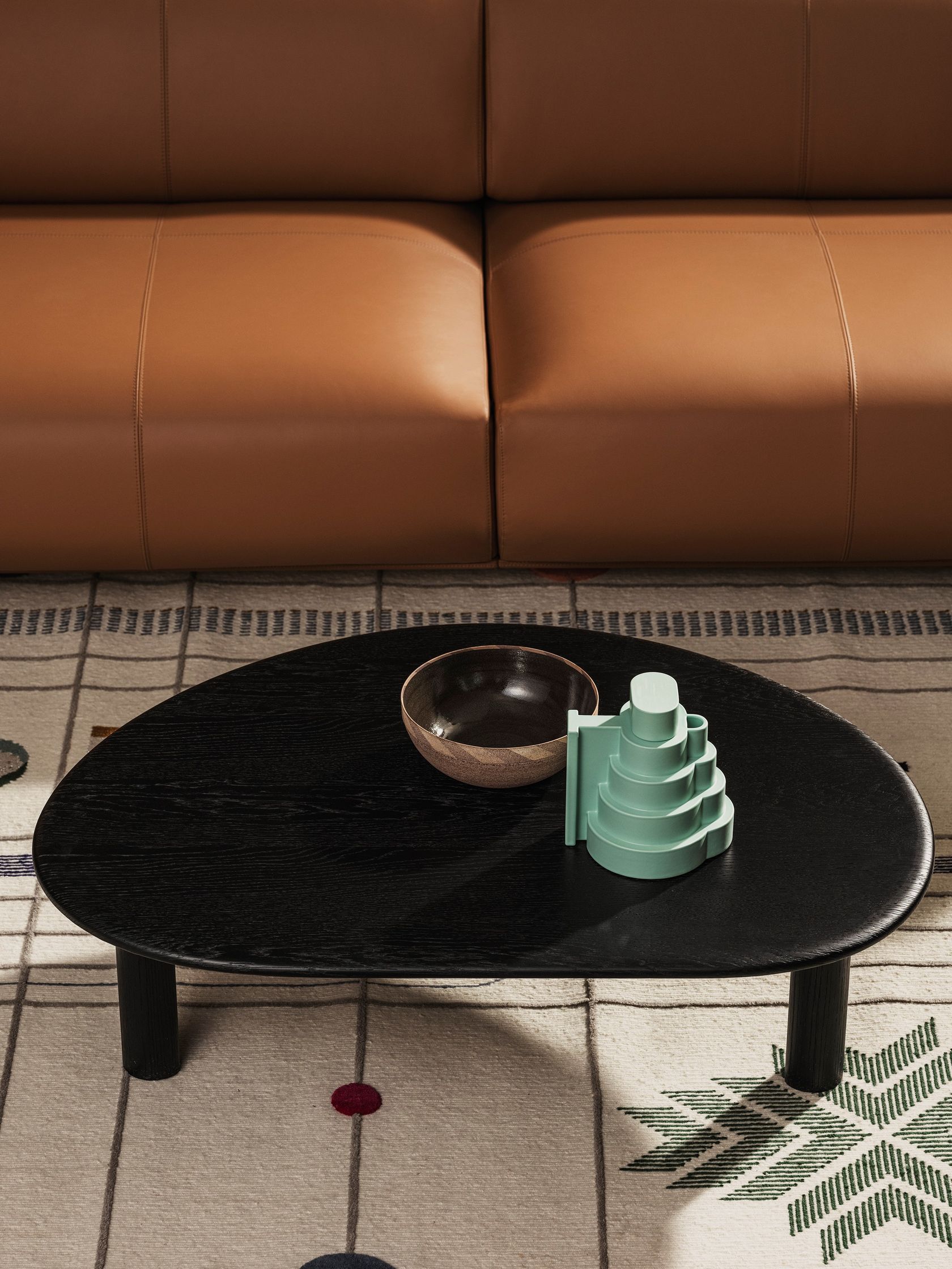 GHIA Low oval MDF coffee table By Arper | design Altherr Désile Park