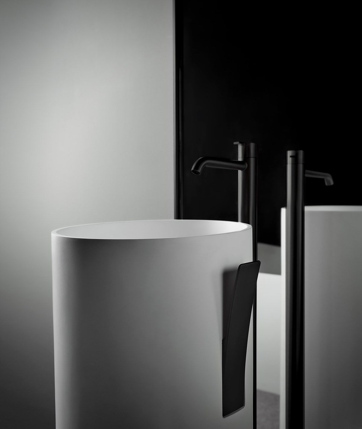 GIRO | Freestanding washbasin By INBANI design Ludovica + Roberto ...