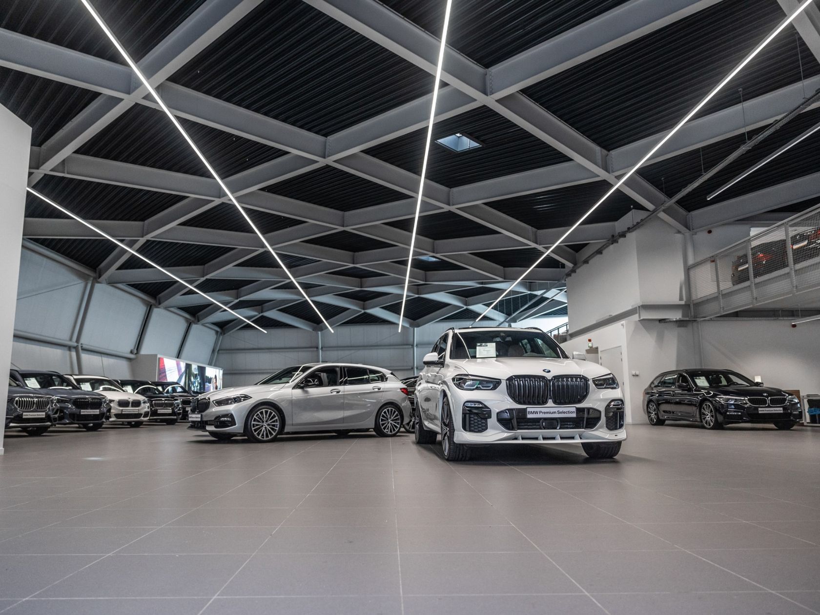 GYON SDI Pendant lamp By Intra lighting | design Gigodesign