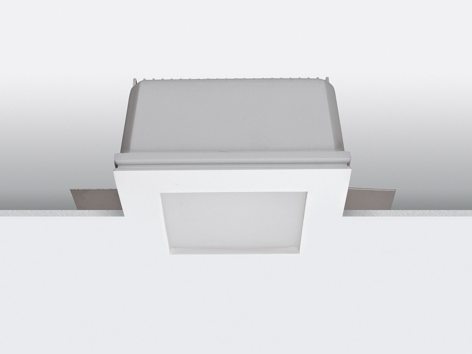 GYPSUM_QC2 Recessed spotlight By Linea Light Group